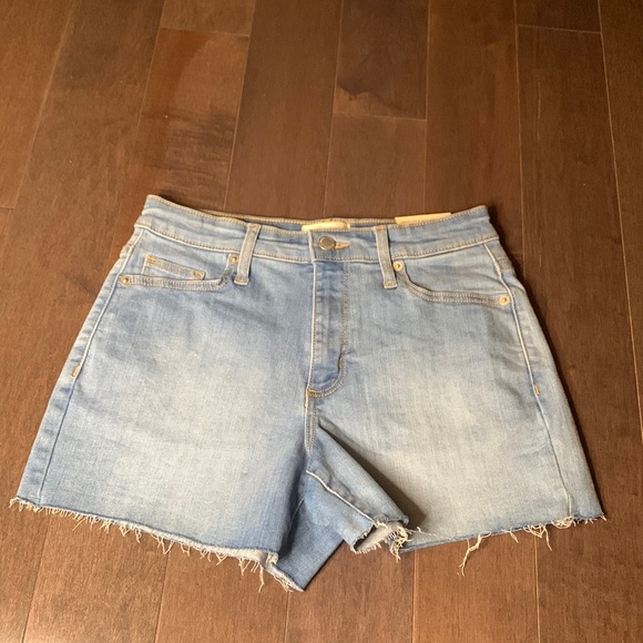 Universal Thread | Shorts | Nwt Universal Thread High Rise Shorts ...